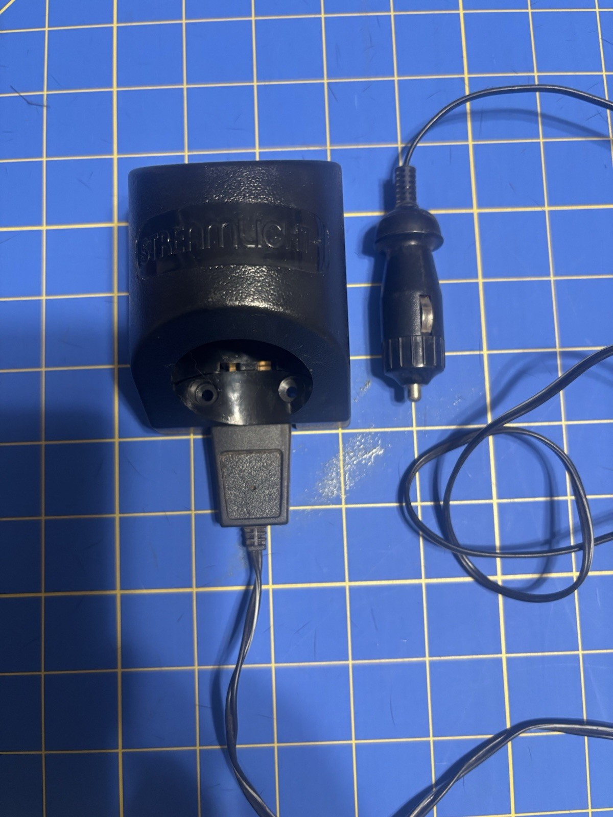 Streamlight SL- 20X-LED Flashlight, 13"-Battery, 12 V Drop-In Charger ...