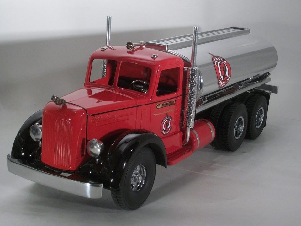 Smith Miller L-Mack Small Stem Plated Bulldog Mack Toy Part SMP-014B | eBay