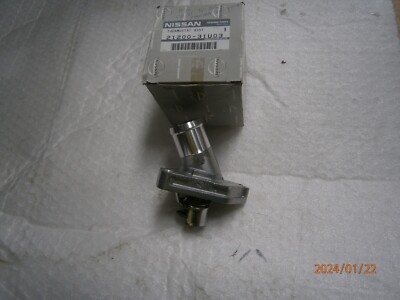 NISSAN 370Z & MAXIMA VQ30 3.0LT eng THERMOSTAT NEW GENUINE 21200-31U03 ...