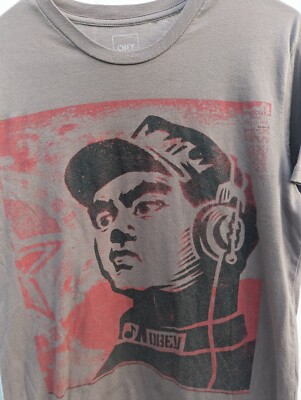 Y2K Obey Propaganda Democracy Graphic Men's T Shirt Size Large Light ...