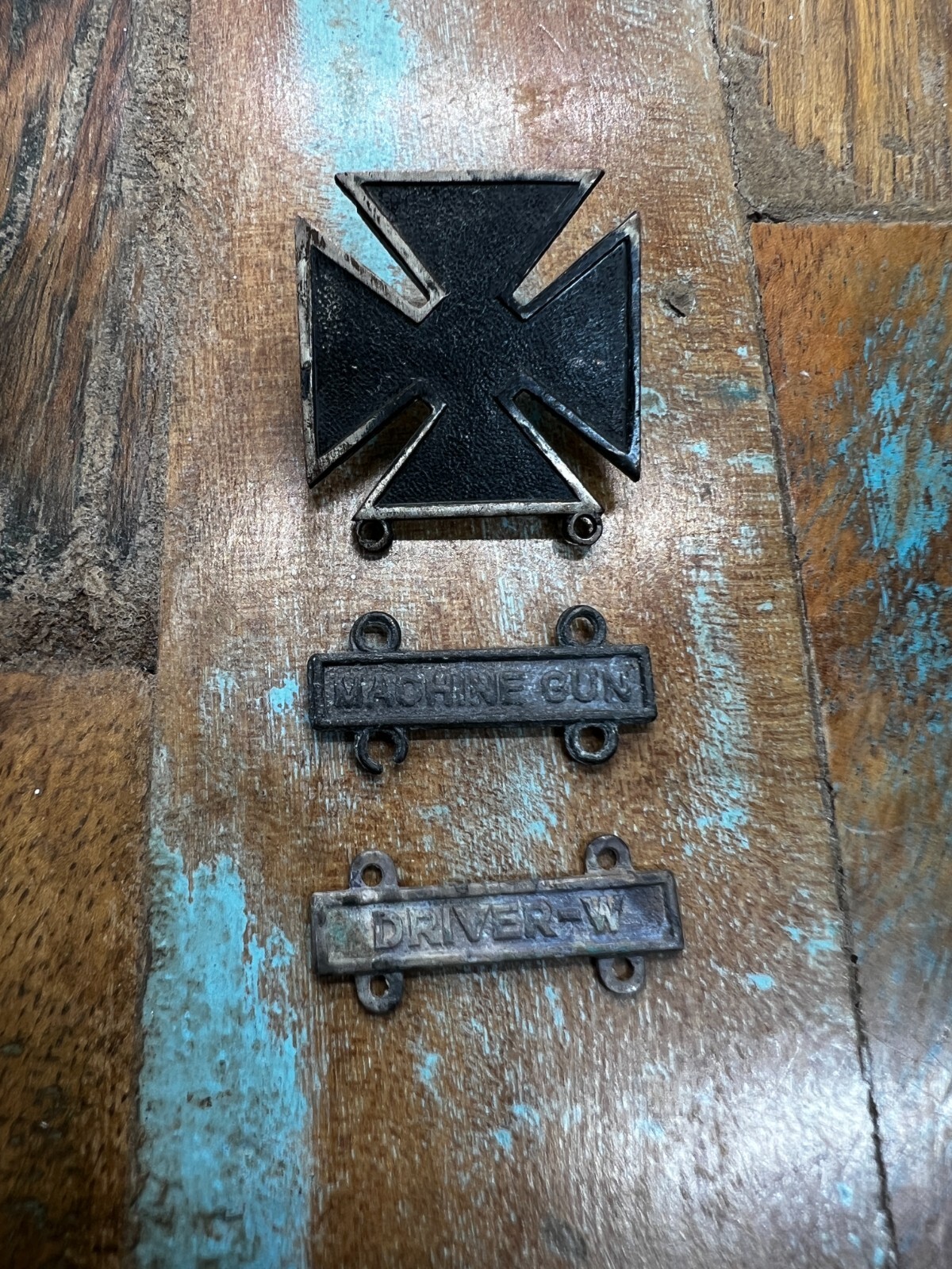 U.S. Army Marksman Badge with Machine Gun & Driver-W Qualification Bar ...