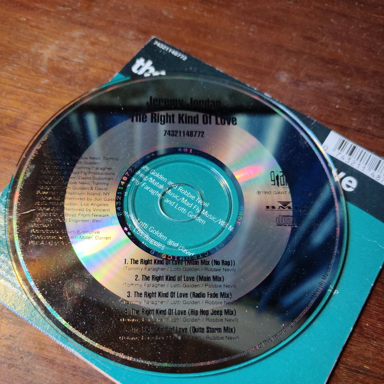 JEREMY JORDAN. THE RIGHT KIND OF LOVE. Soundtrack 90210 CD Maxi Single ...