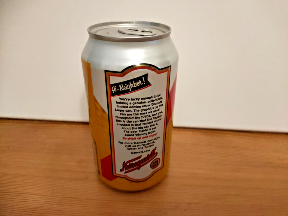 PROP - Jaws Narragansett 1975 Quint Beer Can Sealed top empty from base ...