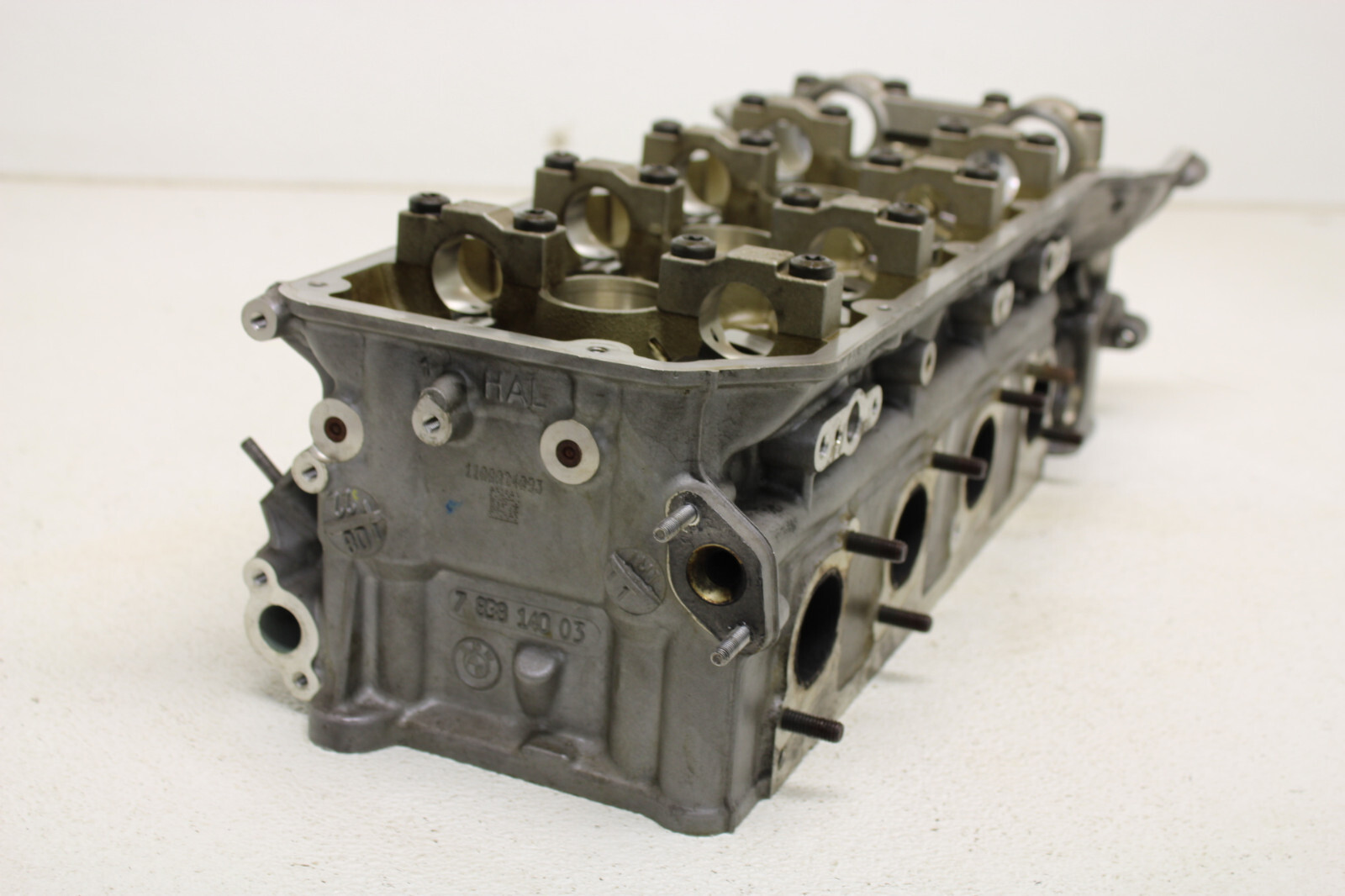 BMW M3 V8 S65 Right Cylinder Head Bank 1 E90 E92 E93 Genuine Oem 2008 ...
