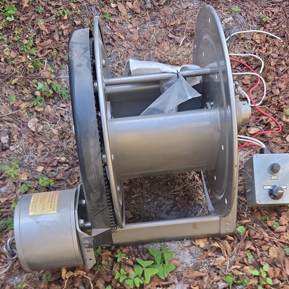 Hannay Reels P56AN227 Motorized Hose Reel with Permanent Magnet Motor ...