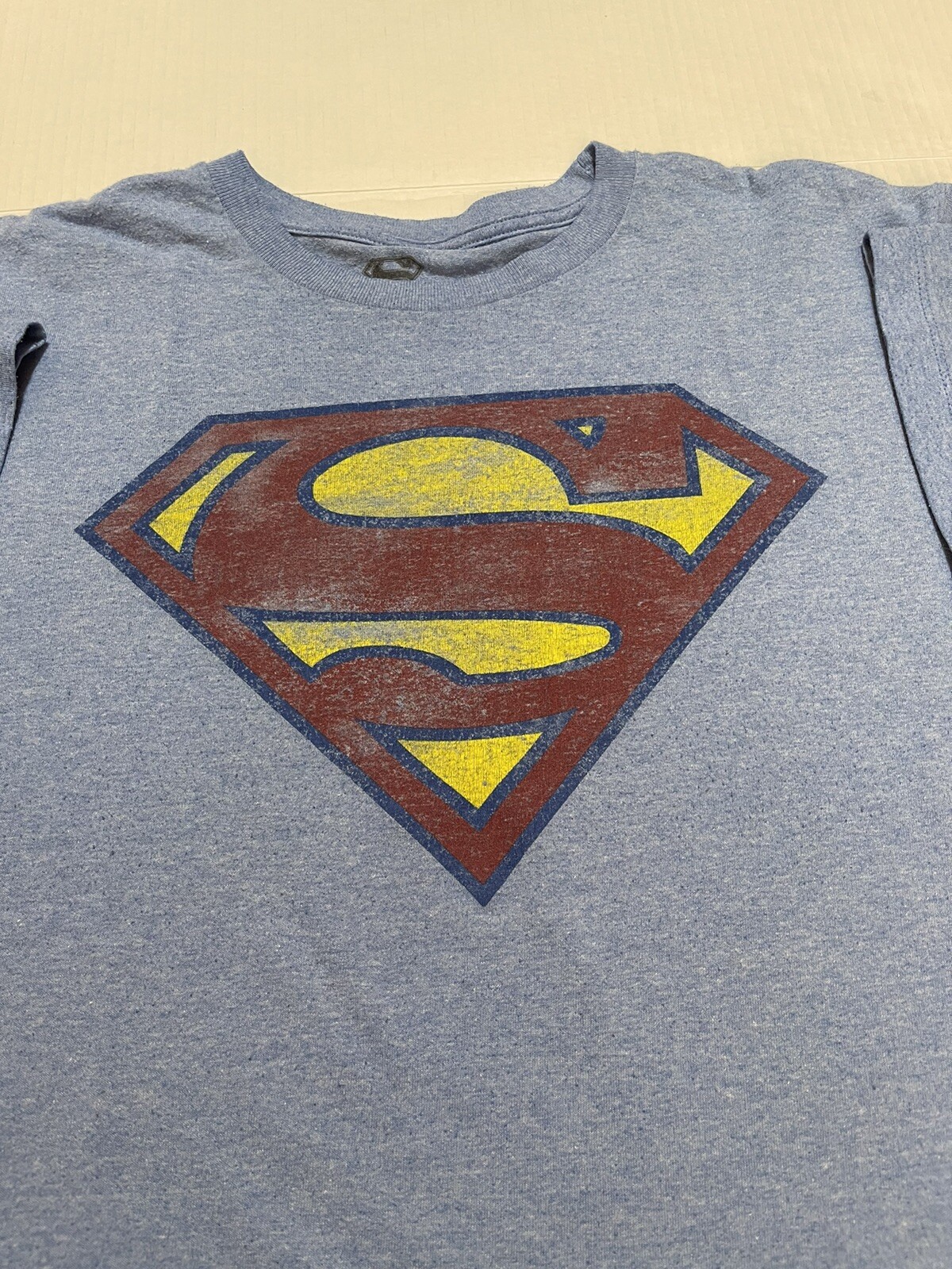 Men's Superman Logo Graphic T-Shirt Size Large Color … - Gem