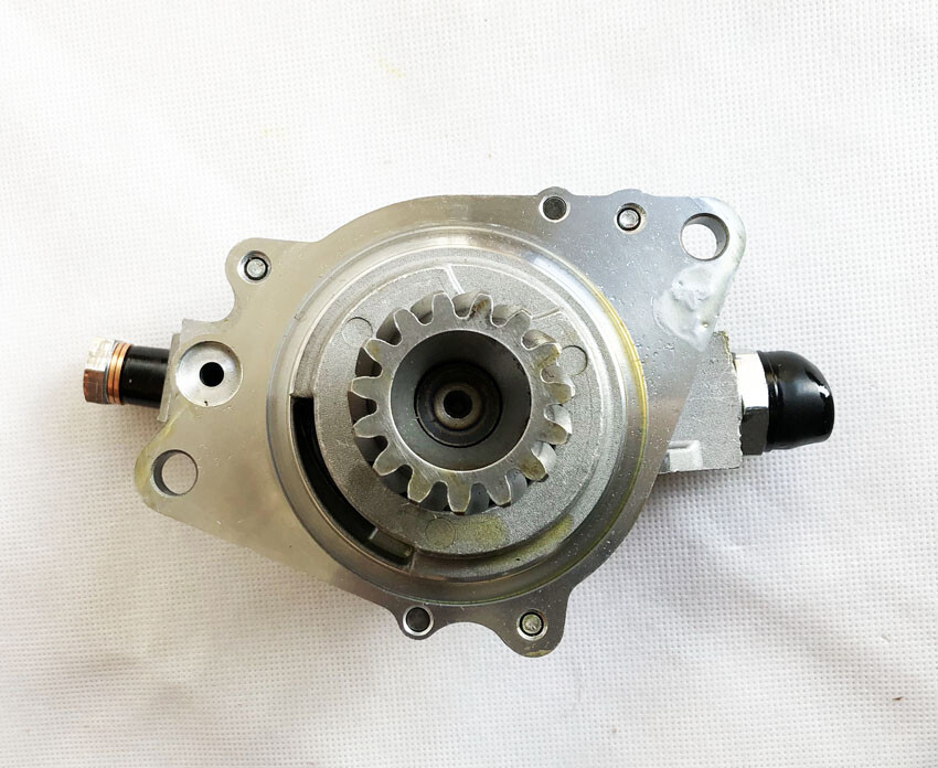 FOR MITSUBISHI FUSO CANTER FE84D 4M50 6.5T/ FE85D 7.5T VACUUM PUMP ...