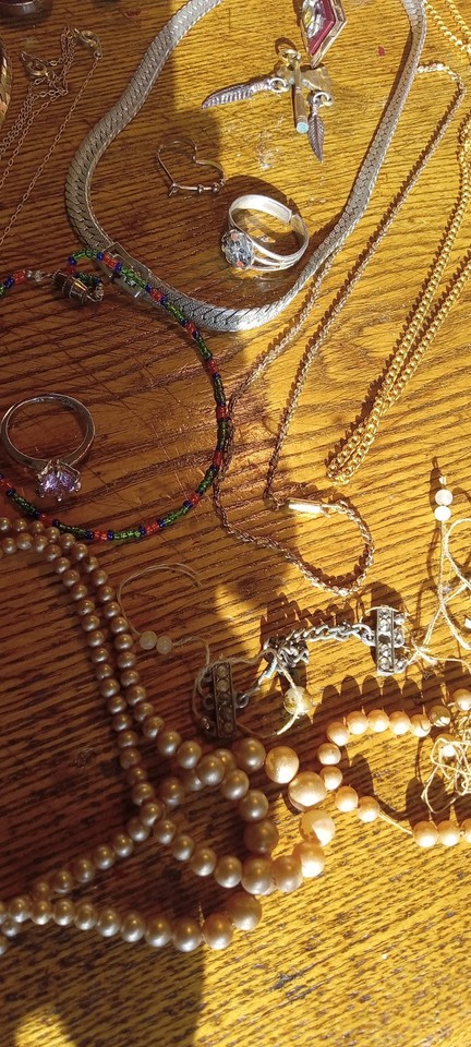Vtg costume Jewelry Lot Here.faux Diamonds,chains earrings,necklace ...