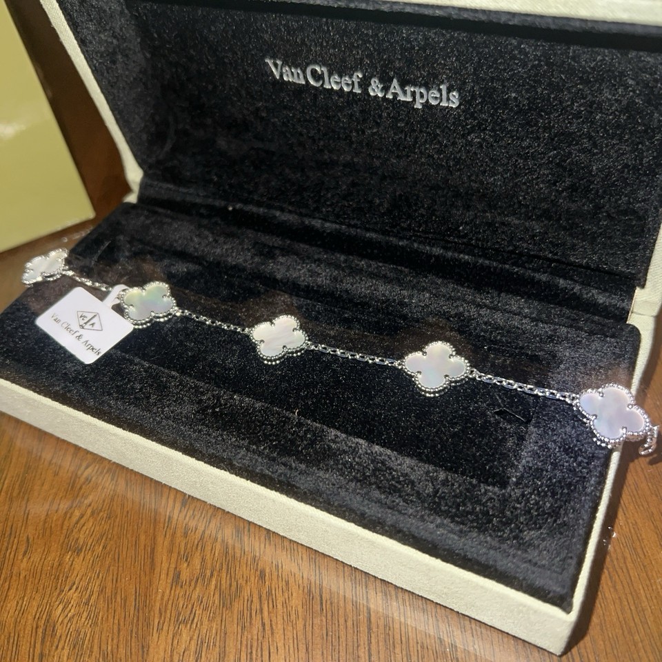 Van Cleef & Arpels Vintage Alhambra Bracelet MOP 18K White Gold 5 ...
