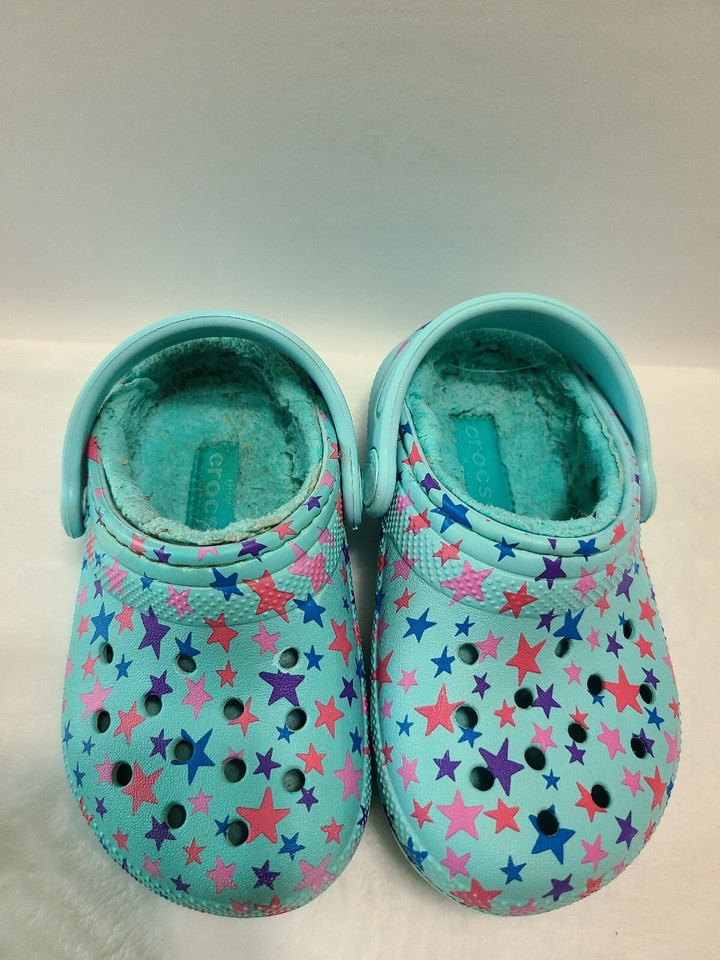Crocs Girls Size C6 Classic Lined in Teal with Colored Stars | eBay