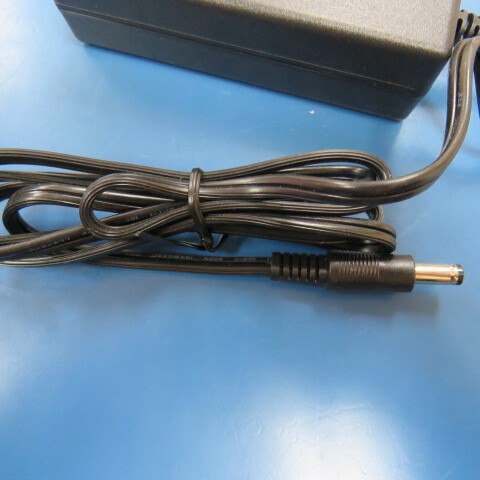 CINCON ELECTRONICS CO TR20B180B11E02 Qty of 1 per Lot AC Adapter, INPUT ...