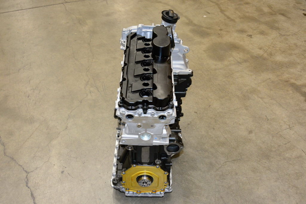 New VW Golf Jetta 2.5L OEM CBTA CBUA Engine Long Block Head Rods ...