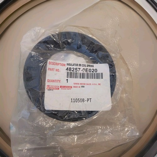 Insulator RR Coil Spring Upper 48257-0E020 USA genuine Part | eBay