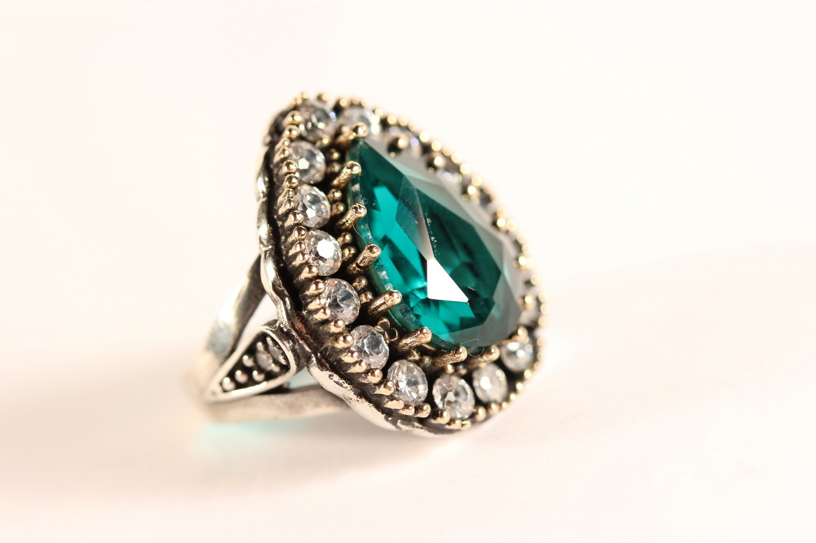 925k Sterling Silver Turkish Handmade Hurrem Sultan Style Emerald Ring ...