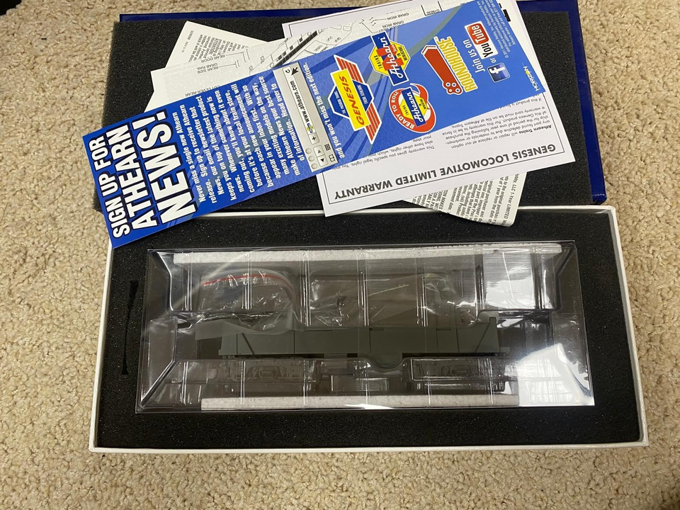 Athearn Genesis ATHG16105 Undecorated F-Unit B Chassis Southern Pacific ...