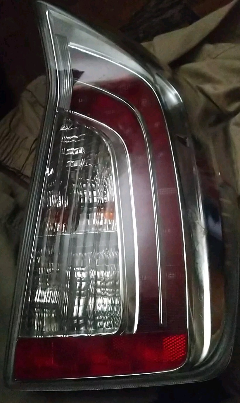 2012 2013 2014 2015 TOYOTA PRUIS Tail Light Assembly Right | eBay