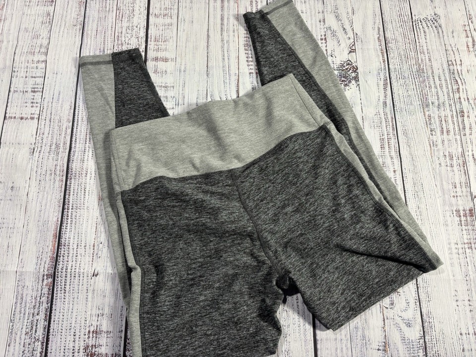 Women’s Fabletics Yoga Pants Sz L Leggings Excellent Condition 0580 | eBay