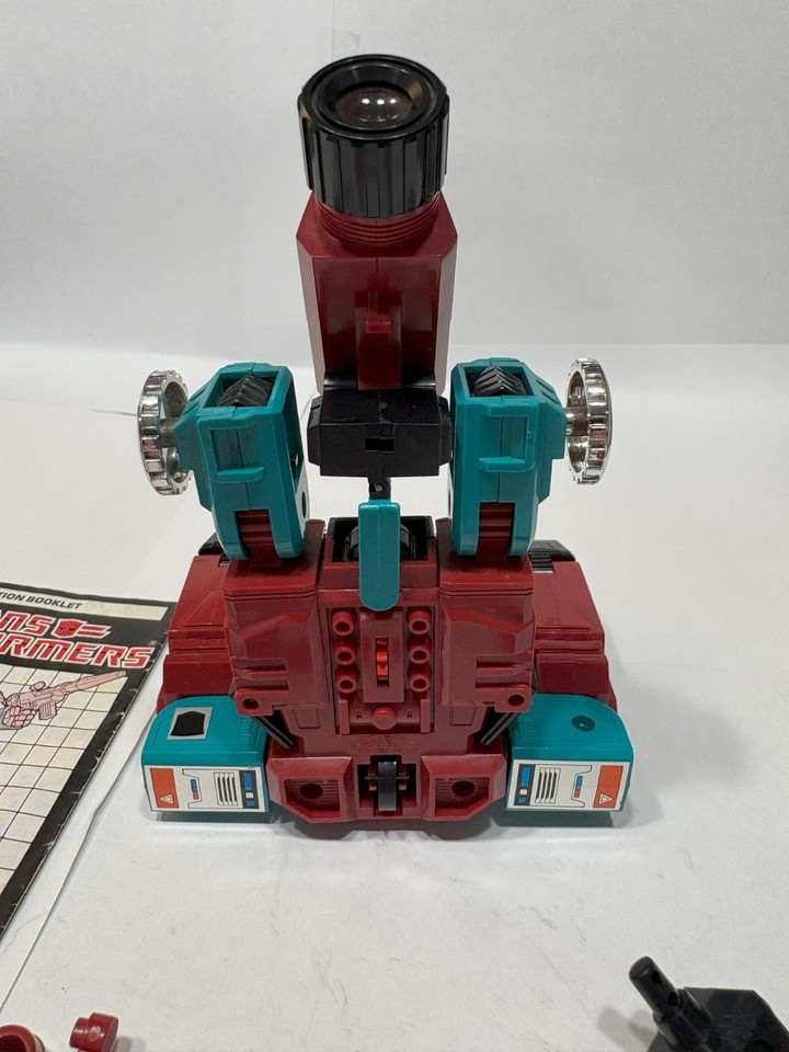 G1 Transformers vintage original Autobot scientist PERCEPTOR 100% ...