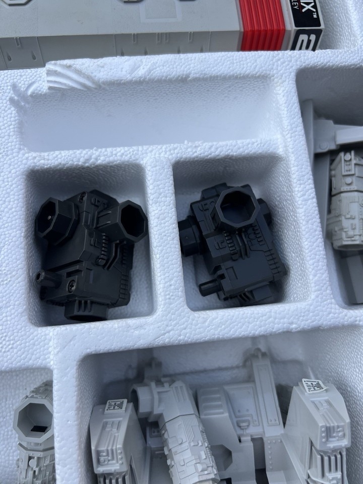 Milton Bradley ROBOTIX Series R-1000 Set Motorized Open Box 1984 ...