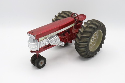 Puller Tractor Engine Kit - Fly'n Farmall - Farmall - Super Rod Tractor ...