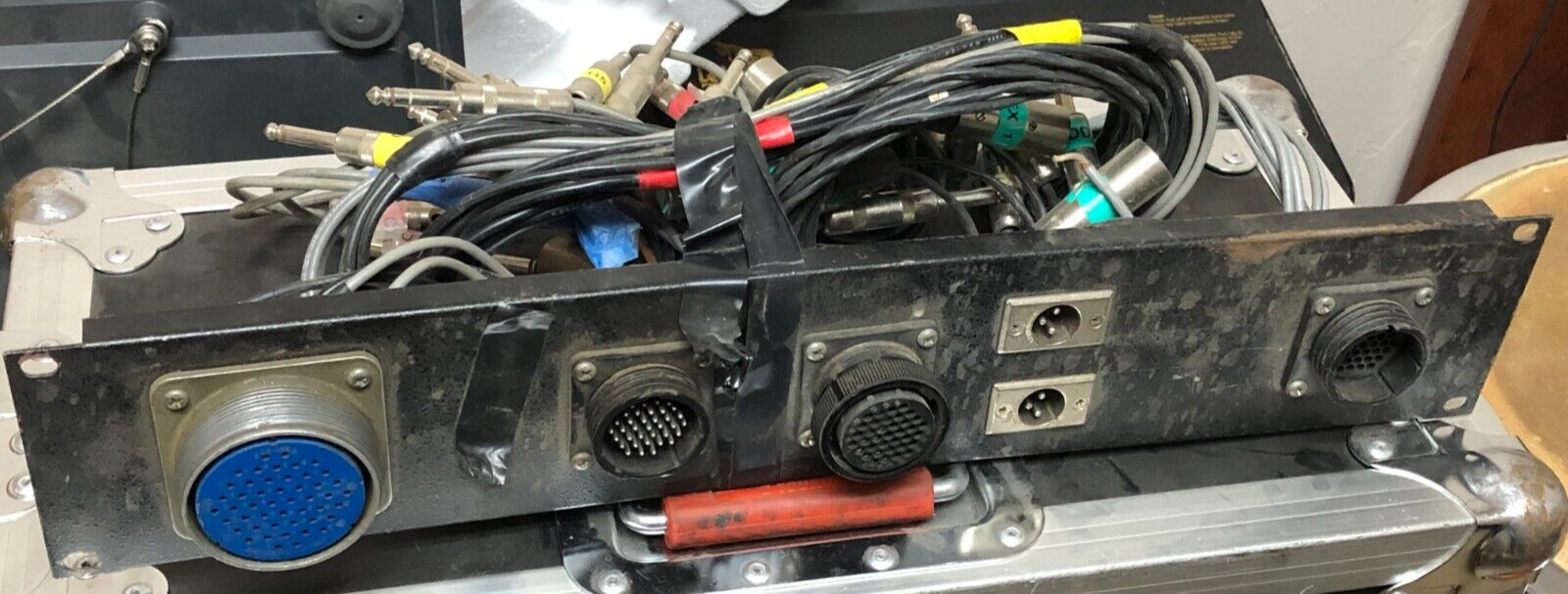 Whirlwind Rackmount Panel & Connections 1/4" Amphenal 4-697 38-106 | eBay