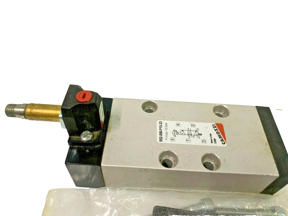 CAMOZZI 952-000-P15-23 ISO Size 2 5/2-Way Solenoid/Spring Pneumatic Dir ...