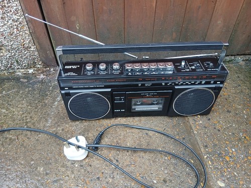 Roberts vintage RSR 50 1980s portable twin speaker rad/casette | eBay UK