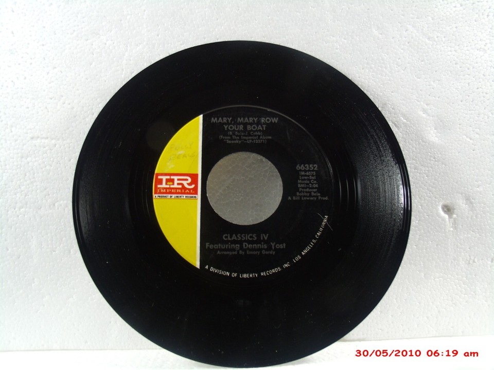 CLASSICS IV FEATURING DENNIS YOST -(45)- TRACES / MARY, MARY ROW YOUR ...