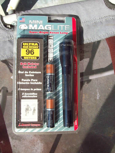 Mag-Lite Mini Maglite AA Black Flashlight w/ Holster model M2A01N | eBay