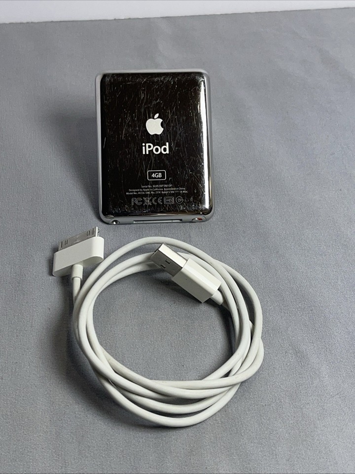 Apple iPod Nano 3rd Generation A1236 4GB Silver AS IS READ DESCRIPTION ...