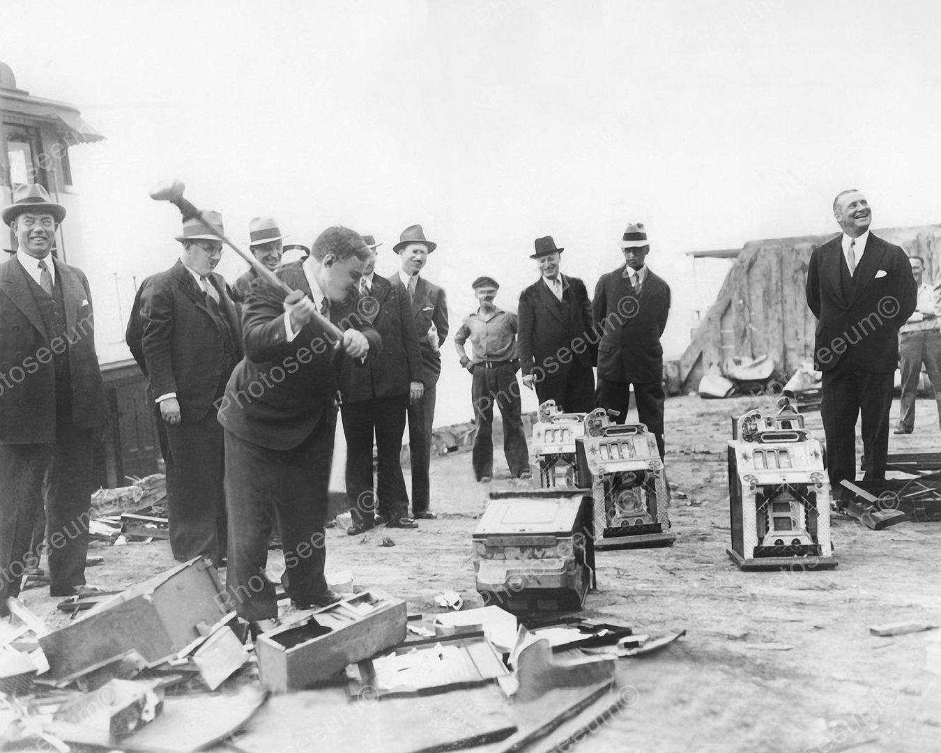 Mayor Laguardia Destroying Slot Machines 8" - 10" B&W Photo Reprint | eBay