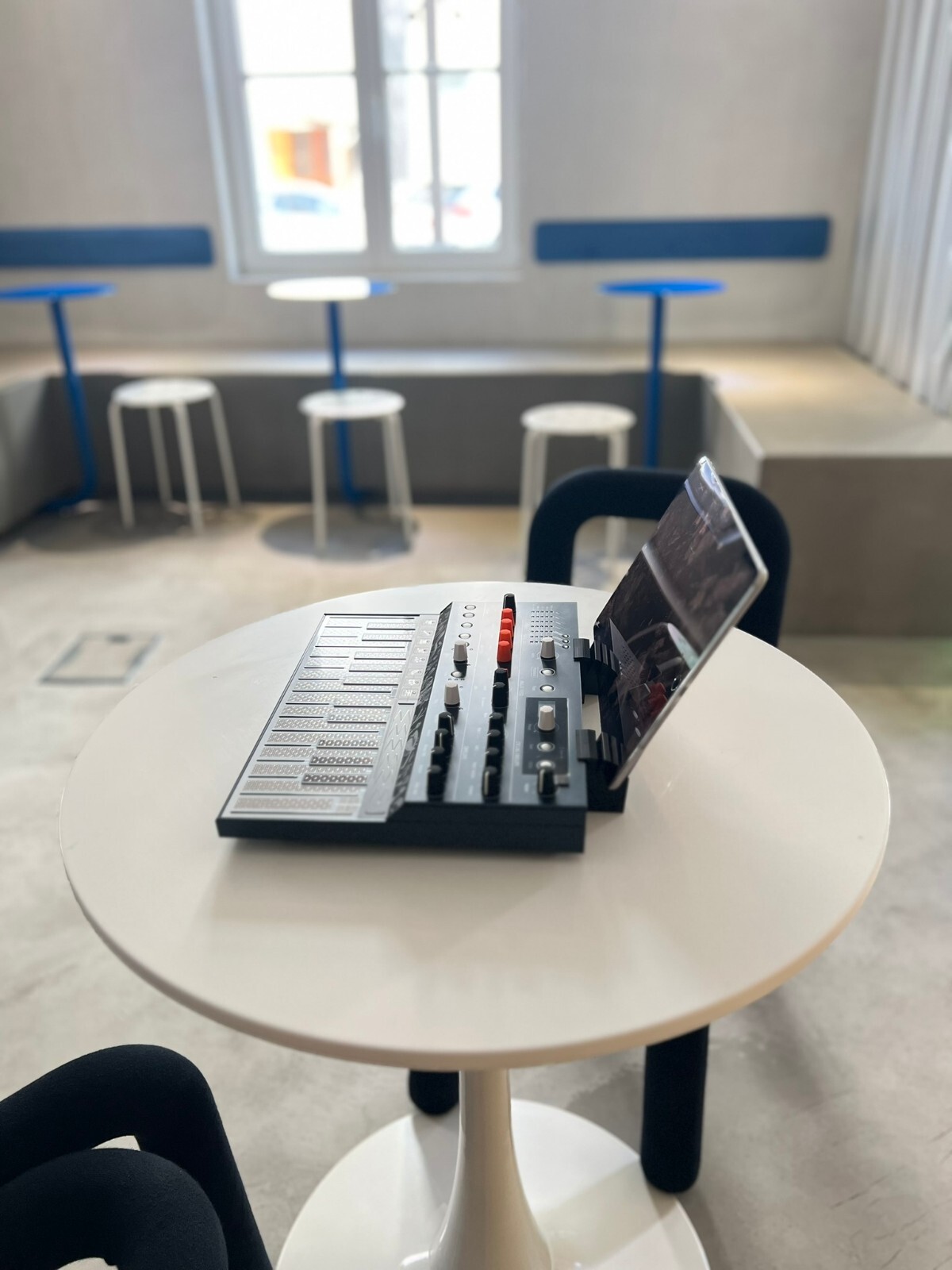 Clip Stand Holder for ARTURIA MICROFREAK Attach your tablet ...