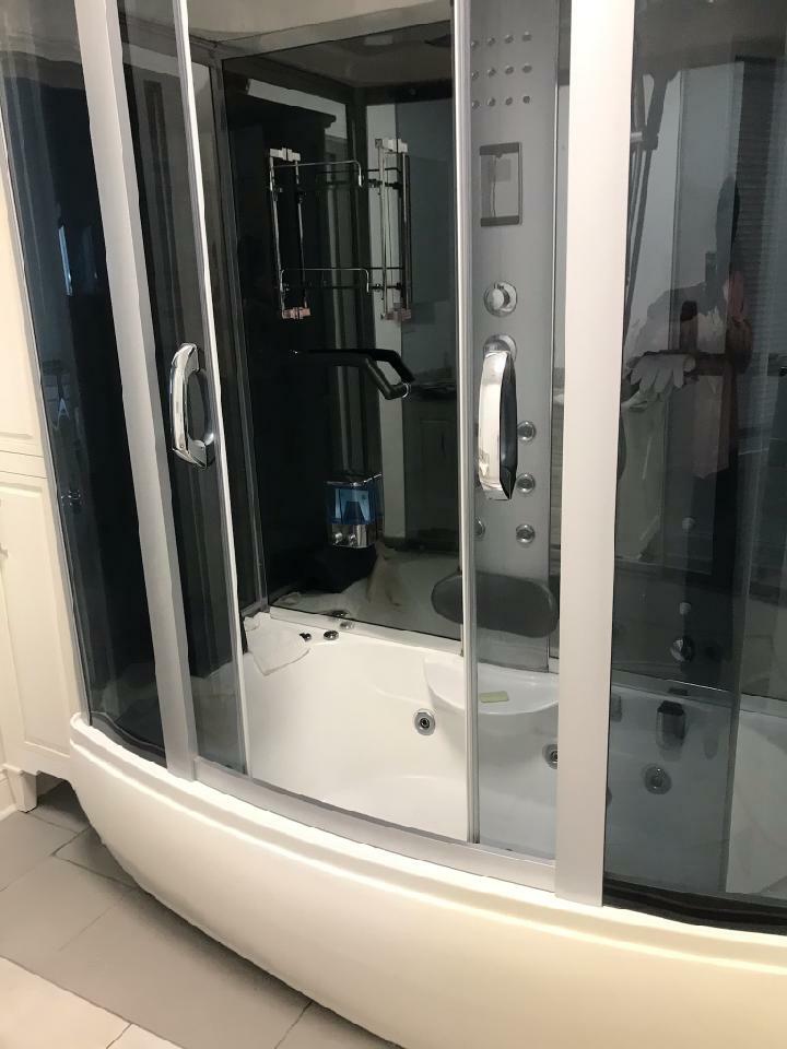 Luxurious Spa tub and steam shower unit | eBay
