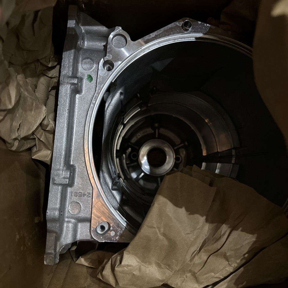 Genuine GM 6L50 Automatic Transmission Case 24267663 | eBay