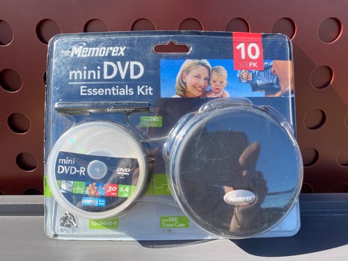 Memorex Mini DVD-R Essentials Kit 30 min 1.4GB 10-pack w Travel Case ...