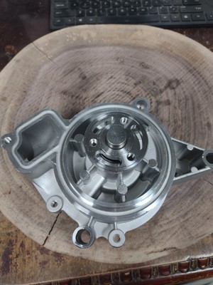 Iron tree Water Pump Aw5092 H9 Fits 2010-2016 GMC 2002- 2005 Chevy ...