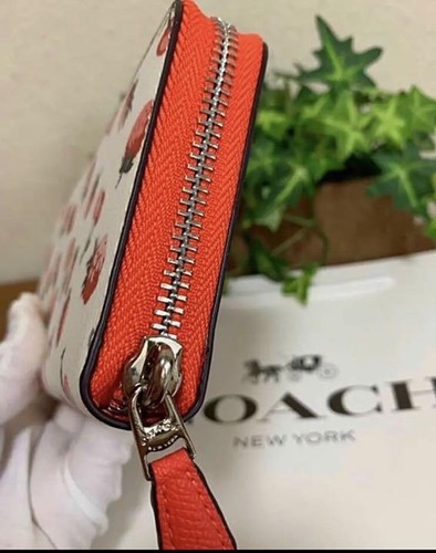 Rare COACH White Fruit Strawberry Cherry Long Wallet Round Zip free ...