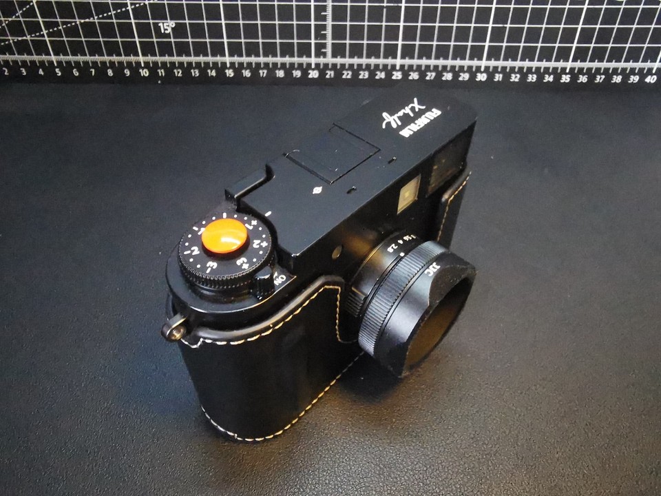 Fuji X Half - Black Half Frame Digital Camera with Case & Hood - Boxed ...