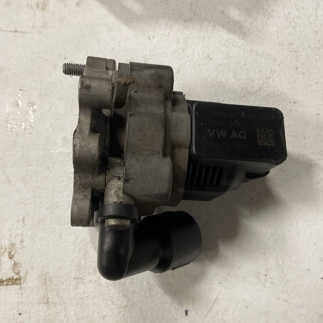 VW Volkswagen OEM Golf Secondary Air Injection System-control Valve ...