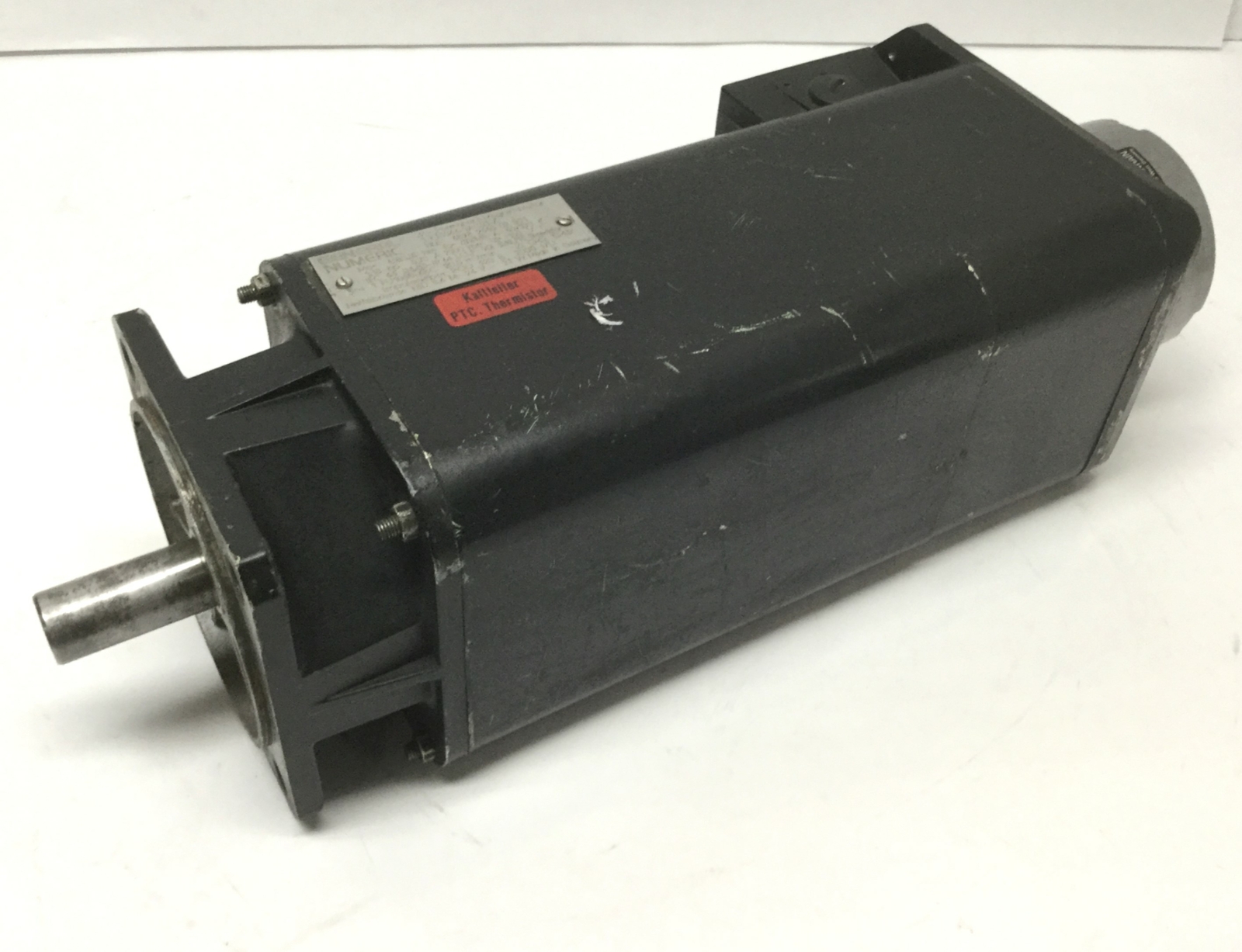 General Numeric 1FT5064-0AC01-Z SIMODRIVE 3PH Permanent Magnet AC Servo ...