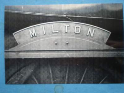 PHOTO LNER NAMEPLATE 61635 MILTON CLASS B17 LOCO | eBay