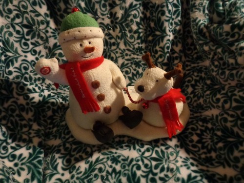 2004 Hallmark Jingle Pals Animated Musical Snowman Dog Christmas Plush ...