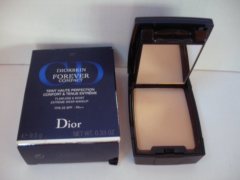 Diorskin Forever Compact Cameo Selling for Compact As It is Refillable ...