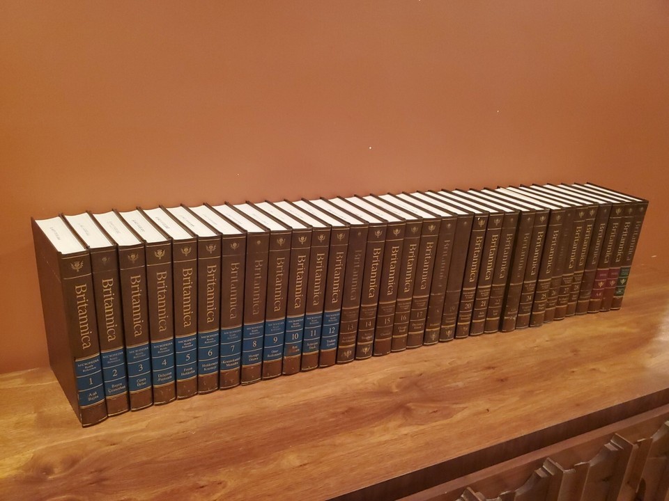 1988 ENCYCLOPEDIA BRITANNICA COMPLETE SET (MICRO AND MACRO 32 VOL.) | eBay