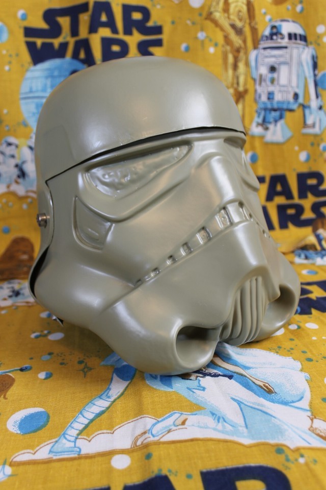 Stormtrooper Helmet "Stop That Ship" screen cast. (Polypropylene/HDPE ...
