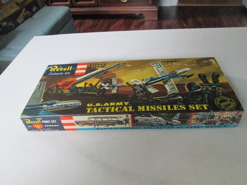 VINTAGE REVELL AUTHENTIC U.S. ARMY TACTICAL MISSILES SET "S" MODEL KIT ...