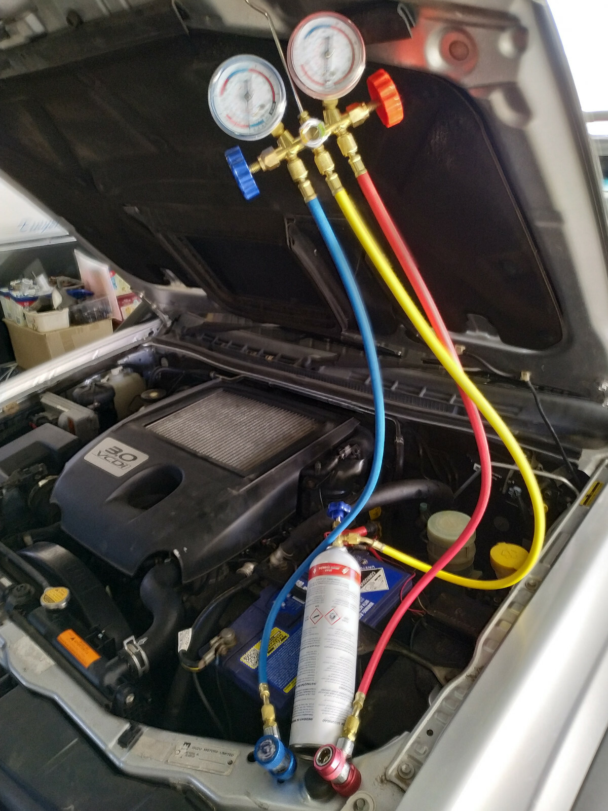 Air conditioning HyChill Gas , Guages & Hoses & Connections for ...