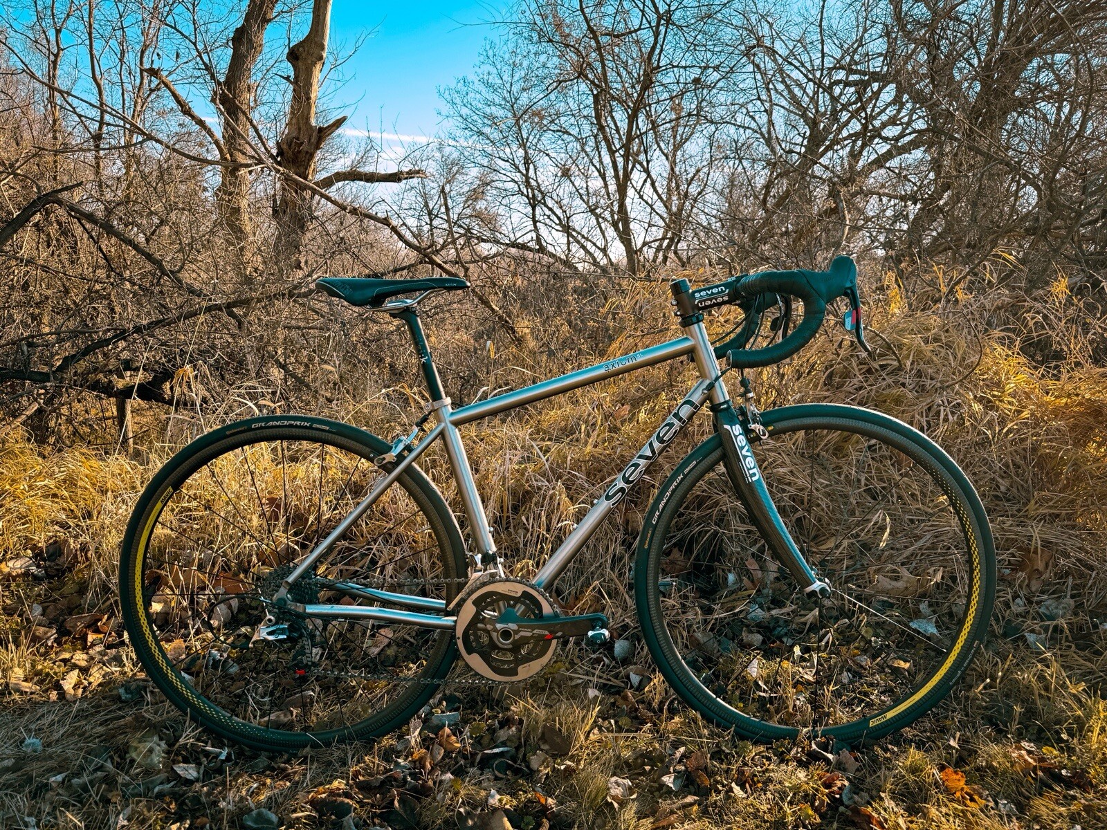 Seven Axiom SL Titanium Road Bike - SRAM Red 22 & Mavic Carbon Wheels ...