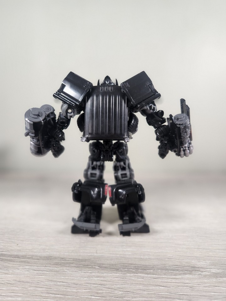 Transformers Studio Series Ironhide complete SS-14 15th Anniversary 5 ...