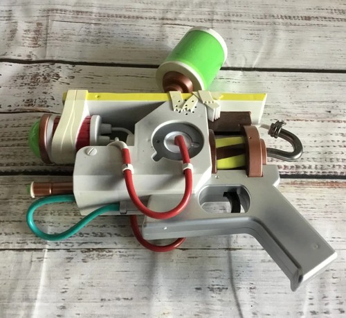 Rare 2018 Rick and Morty Prototype Portal Gun Light Sound Cosplay Adult ...
